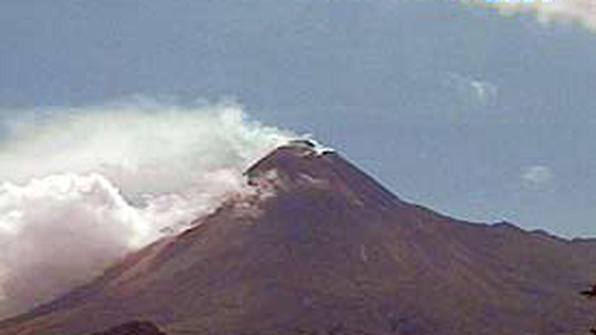Lava Merapi Mengisi Kubah Sekitarnya - News Liputan6.com
