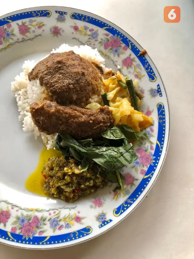 Menguak 6 Fakta Menarik Rendang Sebagai Kuliner Minangkabau yang ...