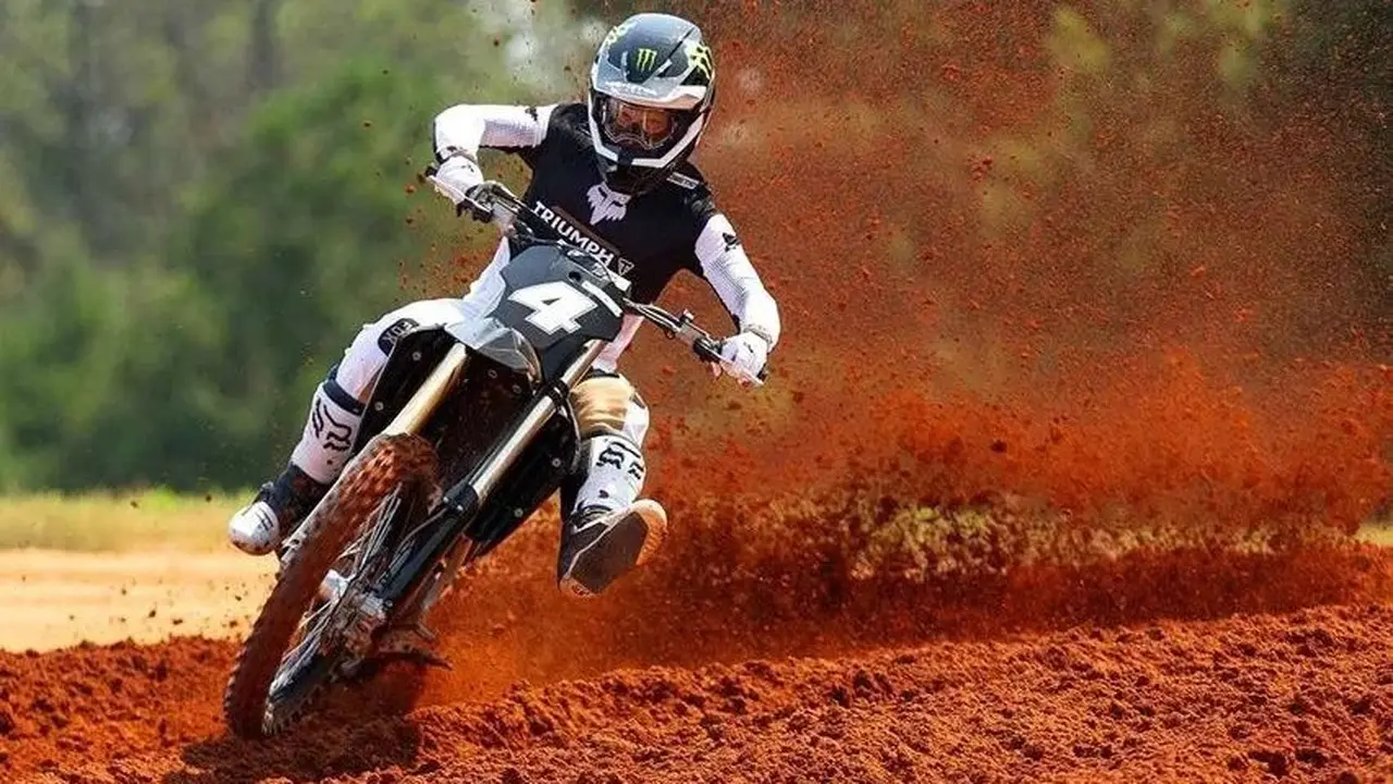 Triumph Ungkap Sosok Motor Trail Terbarunya - Otomotif Liputan6.com