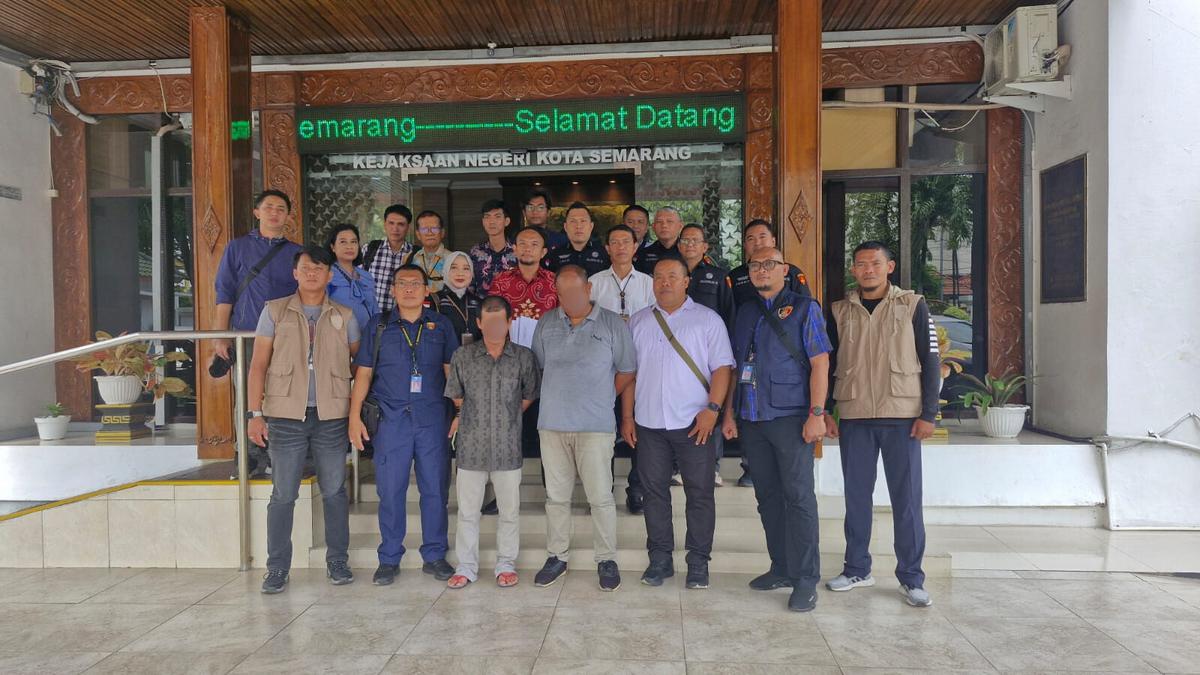 DJP Serahkan Tersangka Kasus Penggelapan Pajak ke Kejari Semarang ...