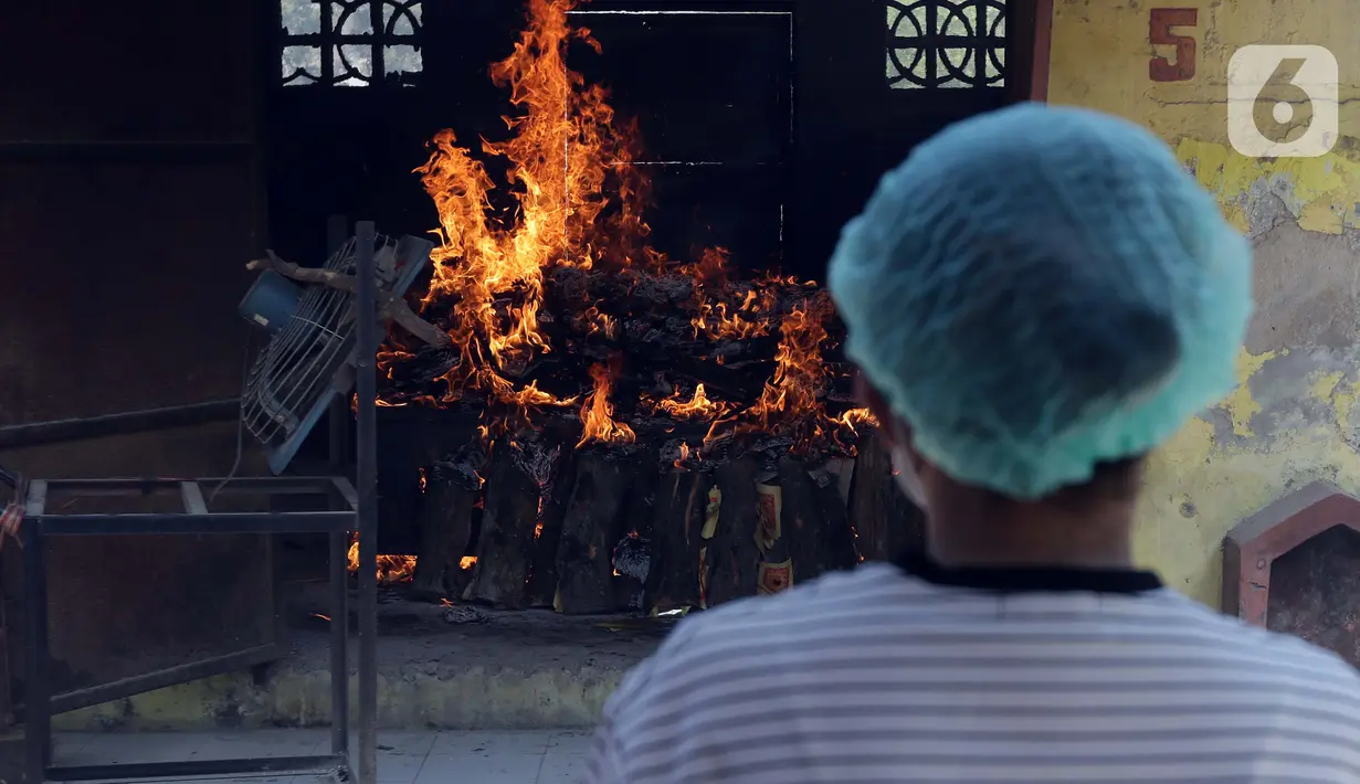 FOTO: Melihat Lebih Dalam Proses Kremasi Jenazah di Krematorium ...