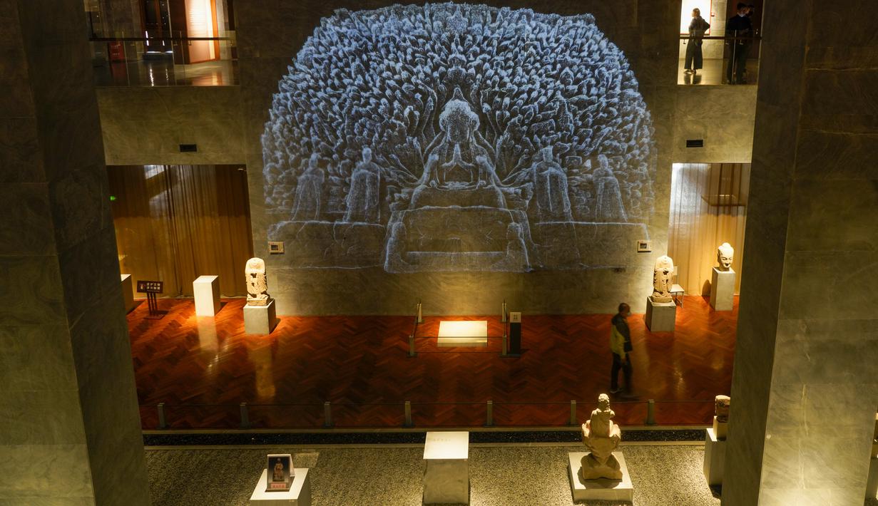 FOTO: Wisata Pahatan Batu Dazu di Kota Chongqing - Foto Liputan6.com