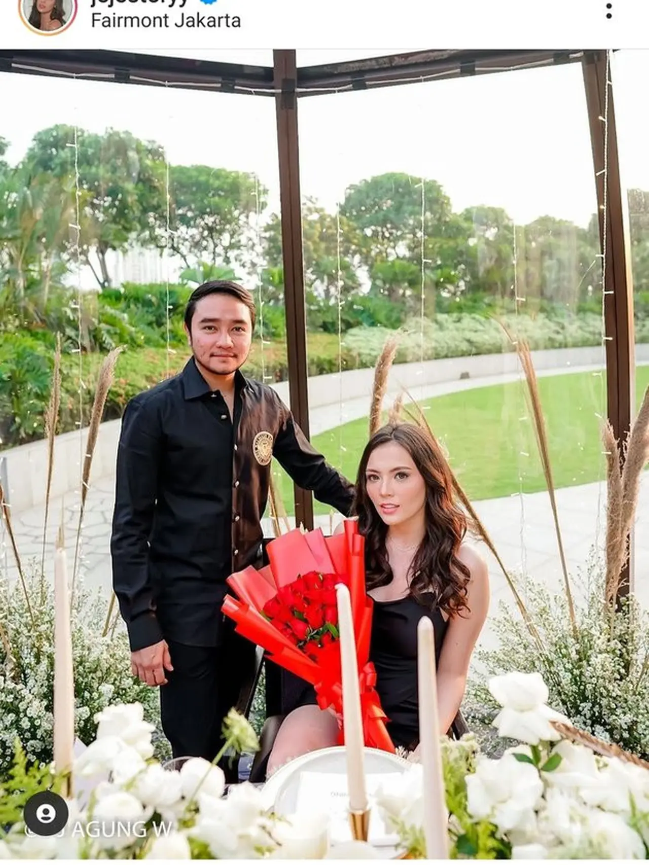 7 Momen Anniversary Pertama Abash dan Jeje, Beri Hadiah Mobil Mewah ...