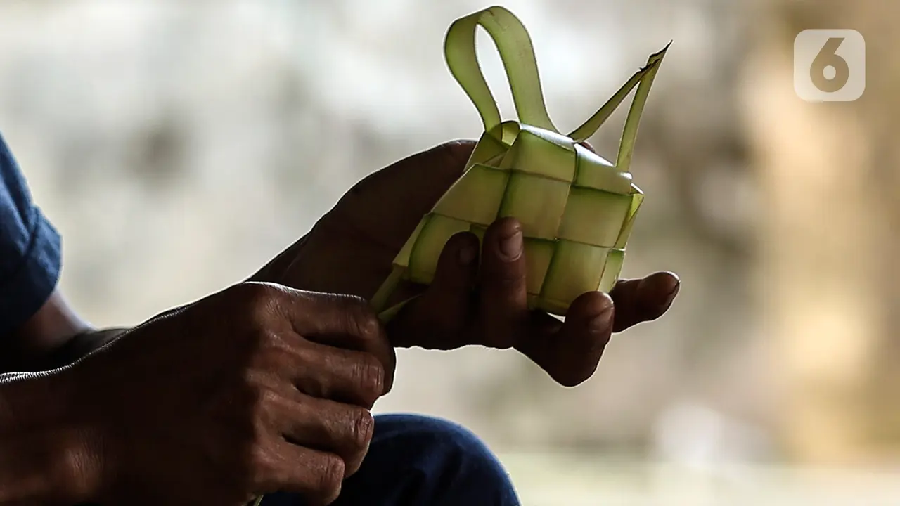 Alasan Mengapa Lebaran Identik dengan Ketupat dan Opor Ayam - Citizen6 ...