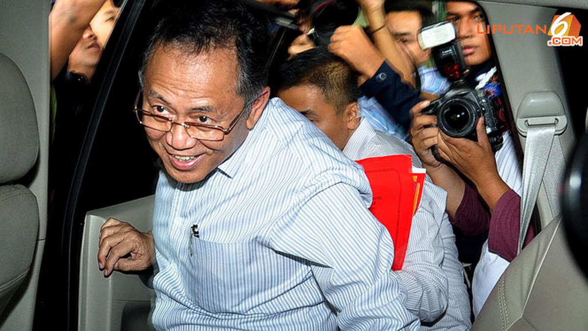Walikota Bandung Dada Rosada Penuhi Panggilan KPK - News Liputan6.com