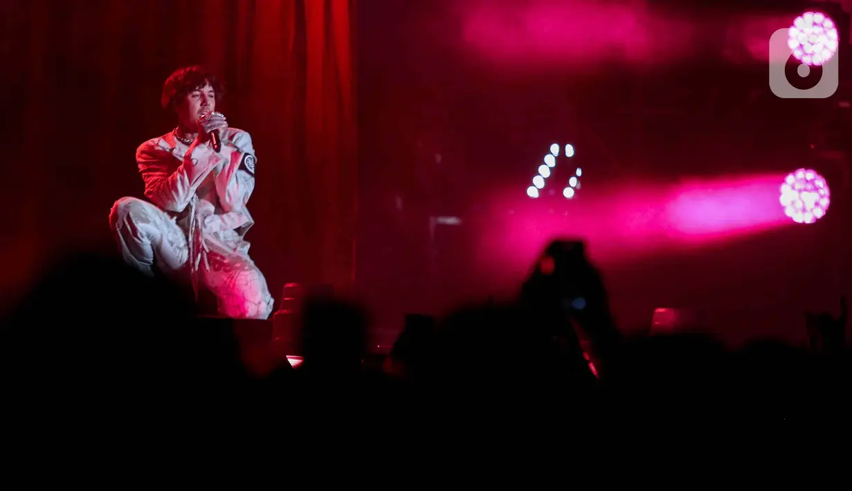 Bring Me The Horizon Hentak Panggung Nex Fest 2024 - Foto Liputan6.com