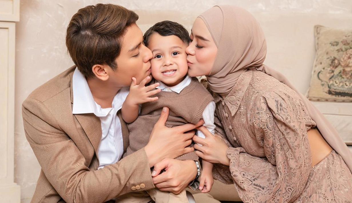 Pemotretan Terbaru Lesti Kejora dan Rizky Billar, Pamer Kemesraan