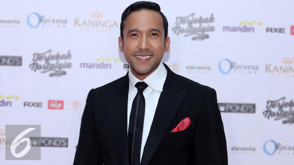 Maruli Tampubolon Puji Akting Raisa - ShowBiz Liputan6.com