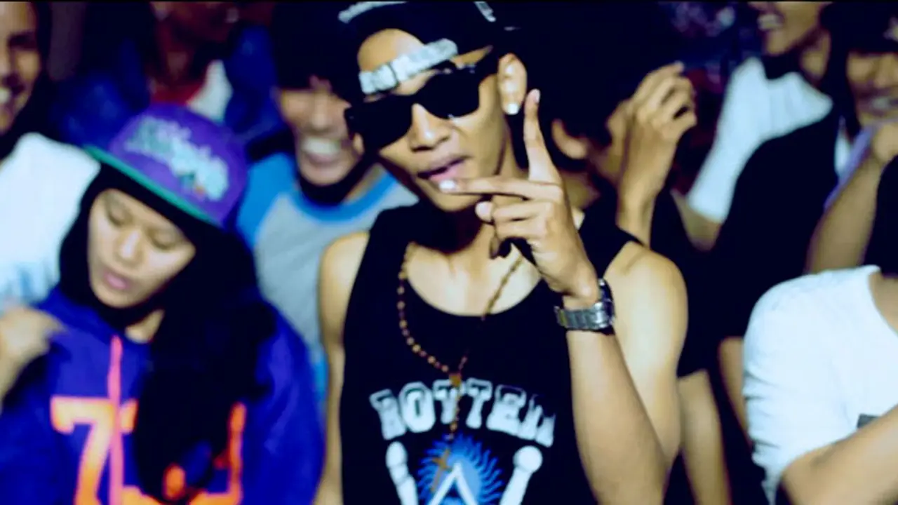 6 Fakta Rapper Young Lex yang Tak Diketahui Banyak Orang - ShowBiz ...