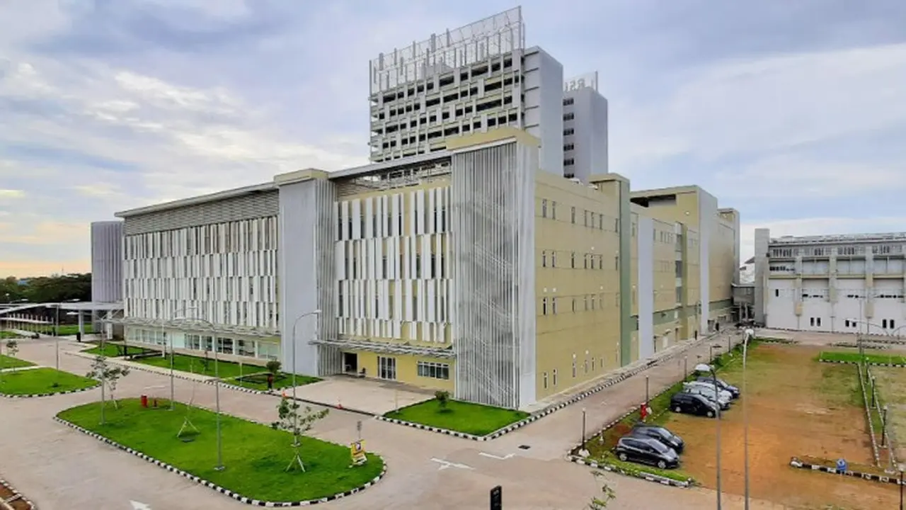 Setahun Berdiri, Simak Pengalaman RSUI Jadi RS Rujukan COVID-19 ...