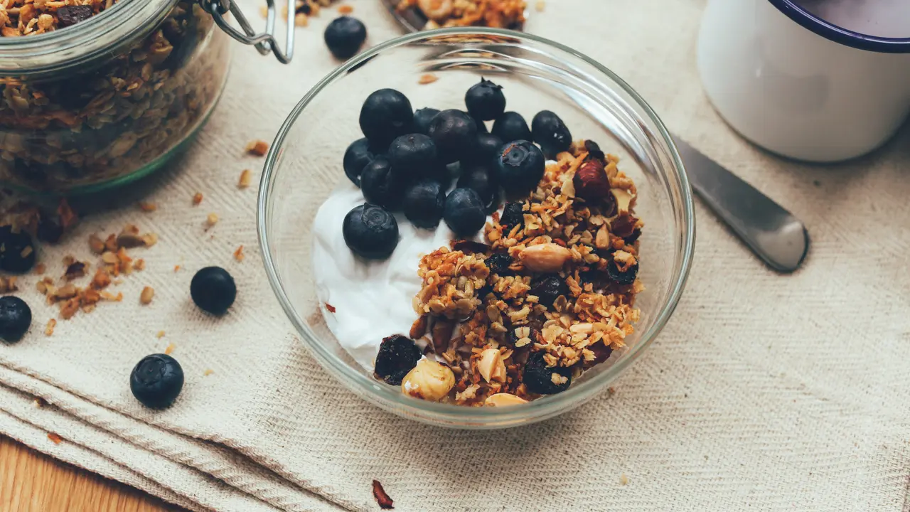 Resep Praktis Membuat Granola Ala Rumahan