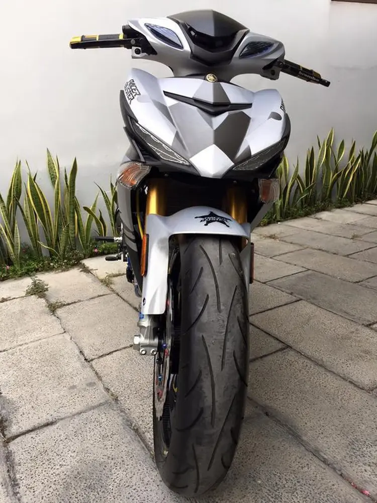 Custom Sport Elegan Yamaha Exciter - Galeri Otosia.com