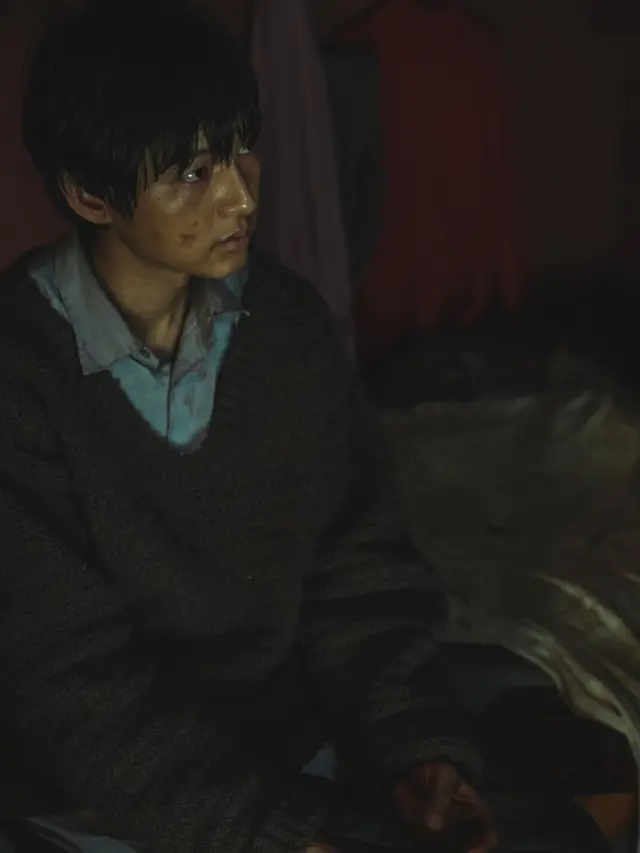 Potret Song Joong Ki dan Choi Sung Eun di Film My Name Is Loh Kiwan ...