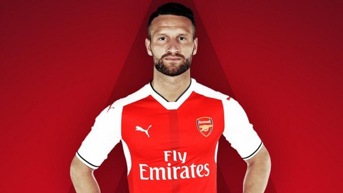 Arsenal Resmi Rekrut Mustafi dari Valencia - Bola Liputan6.com