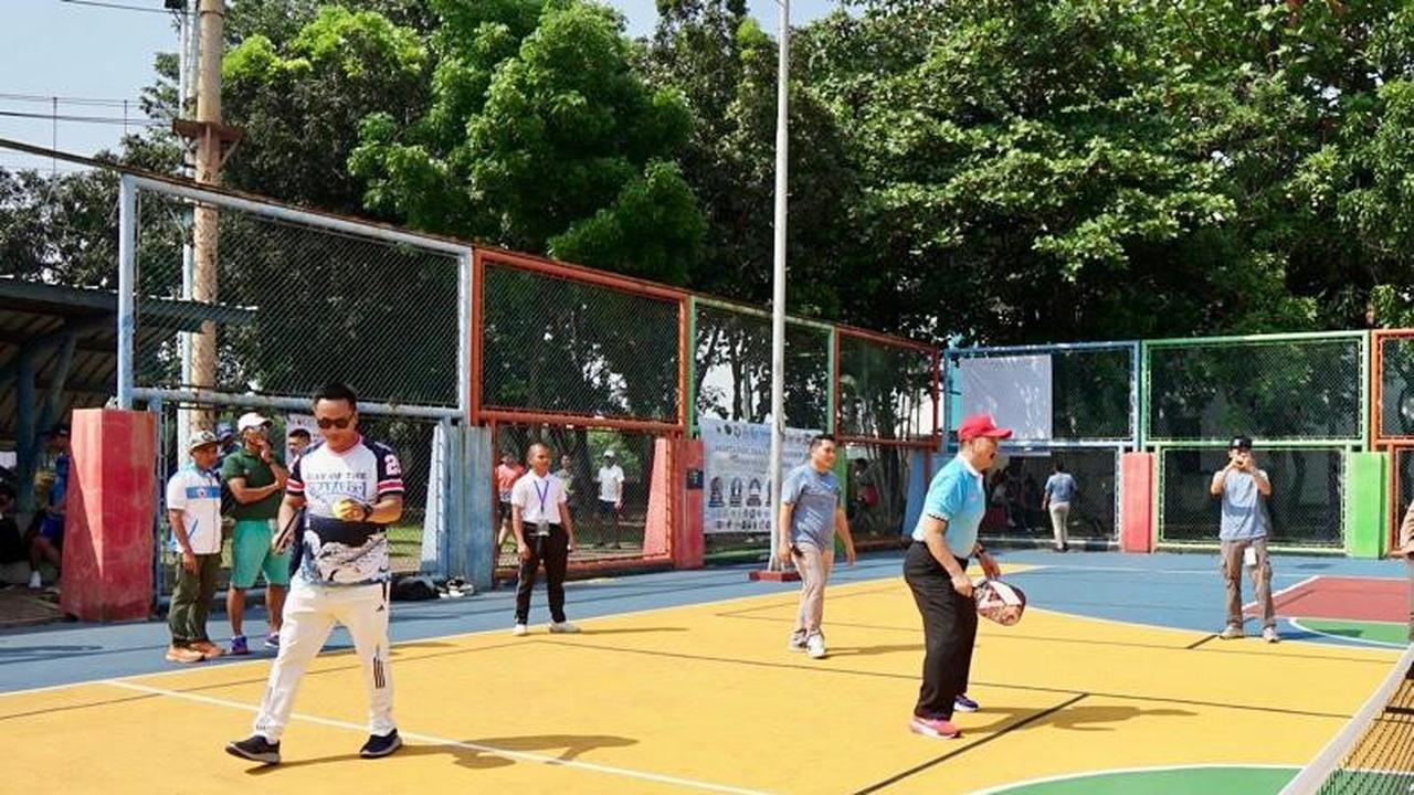 Antusiasme Tinggi, Peserta Turnamen Jakarta Pickleball Championship 2005 di STIP Marunda Membludak