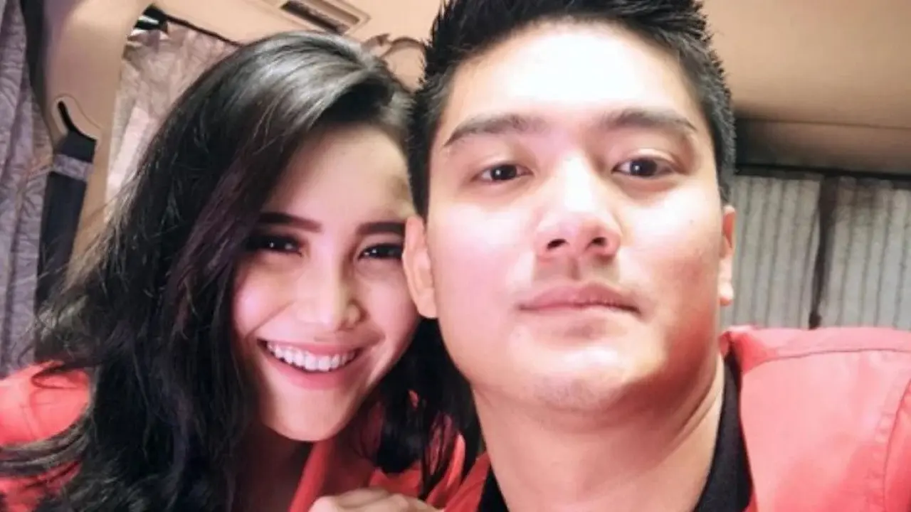 Sudah Ketemu Oma Lazuardi, Ini 7 Potret Awal Pertemuan Ayu Ting Ting ...