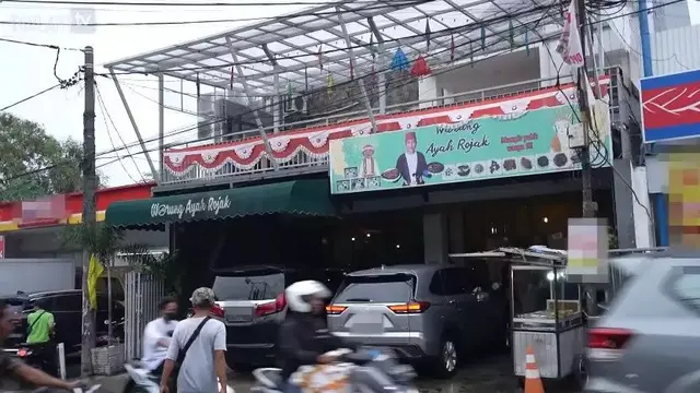 Potret Warung Makan Ayah Ojak yang Kental dengan Gaya Bangunan Betawi ...