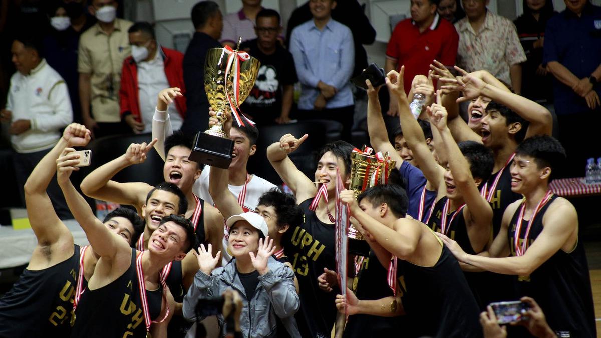 Kalahkan Perbanas, UPH Juara Basket Puan Maharani Cup