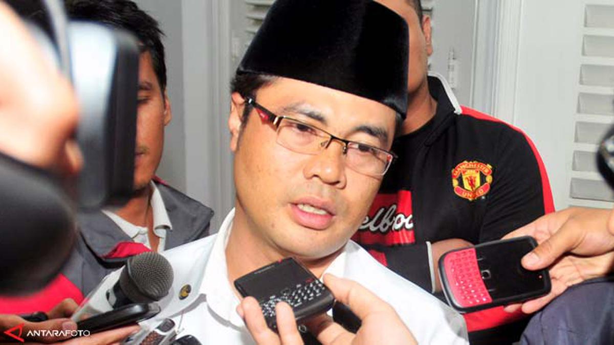 VIDEO: DPRD Garut Rekomendasikan Pemberhentian Aceng - News Liputan6.com