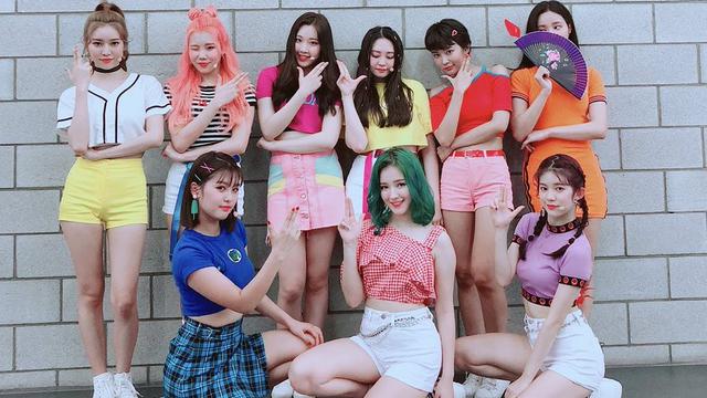 Comeback, MOMOLAND Tampil Cantik dan Enerjik di MV BAAM - Entertainment ...