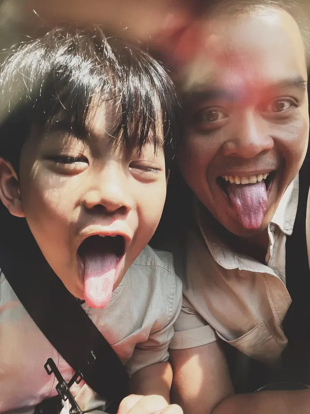 7 Potret Rio Alief NOAH Bareng Vinessa Inez dan Buah Hati Ini Selalu ...