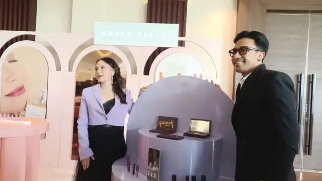 Rossa Beauty Hadirkan Garnet Eyeshadow, Kolaborasi dengan Bubah Alfian ...