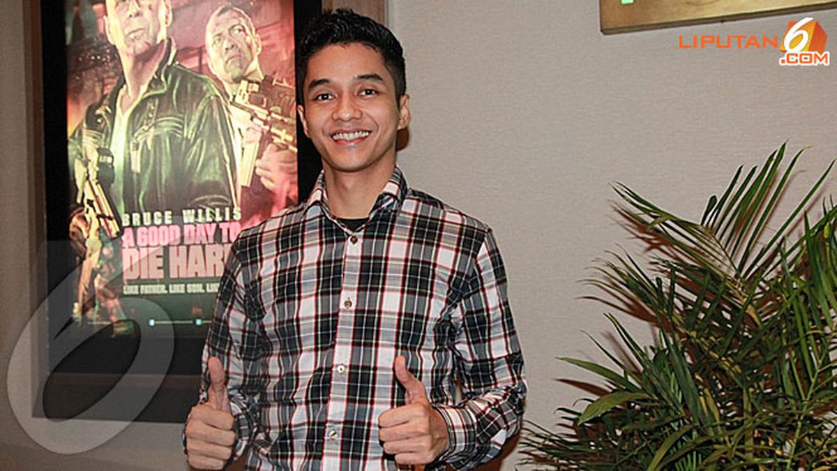 Adly Fairuz Juga Menikah Hari Ini? - ShowBiz Liputan6.com