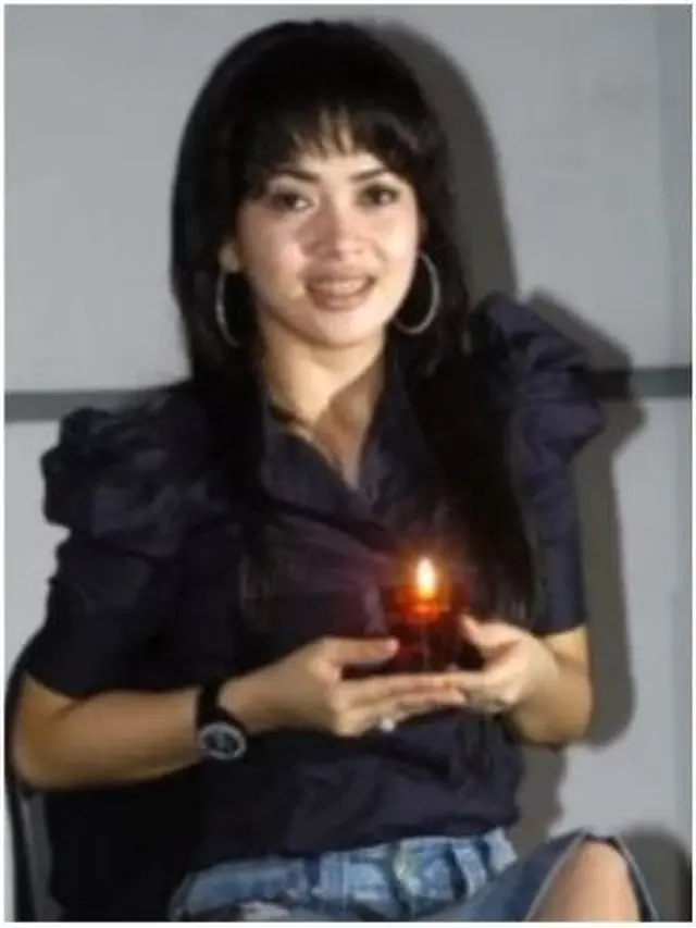 6 Foto Lawas Syahrini dari Remaja Hingga Awal Karier Ini Curi Perhatian ...