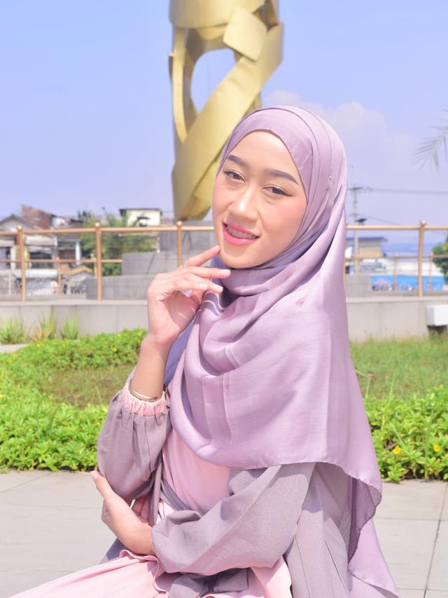Mengenal Harum Fatimah, Seleb TikTok 3 Jutaan Pengikut Ini Viral Gegara ...