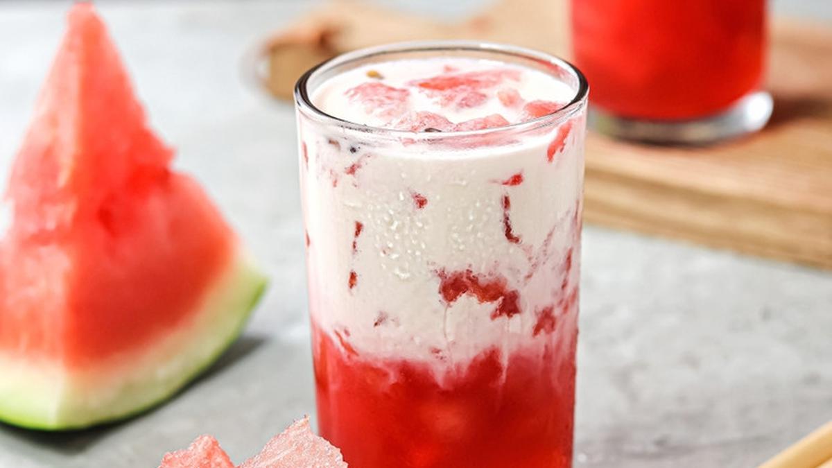 Resep Es Susu Yakult Semangka - Food Fimela.com