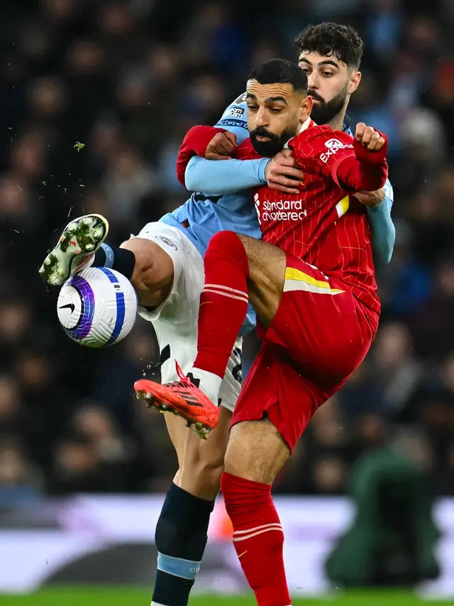 Kejutan di Premier League 2024/2025: Liverpool Memimpin, Persaingan ...