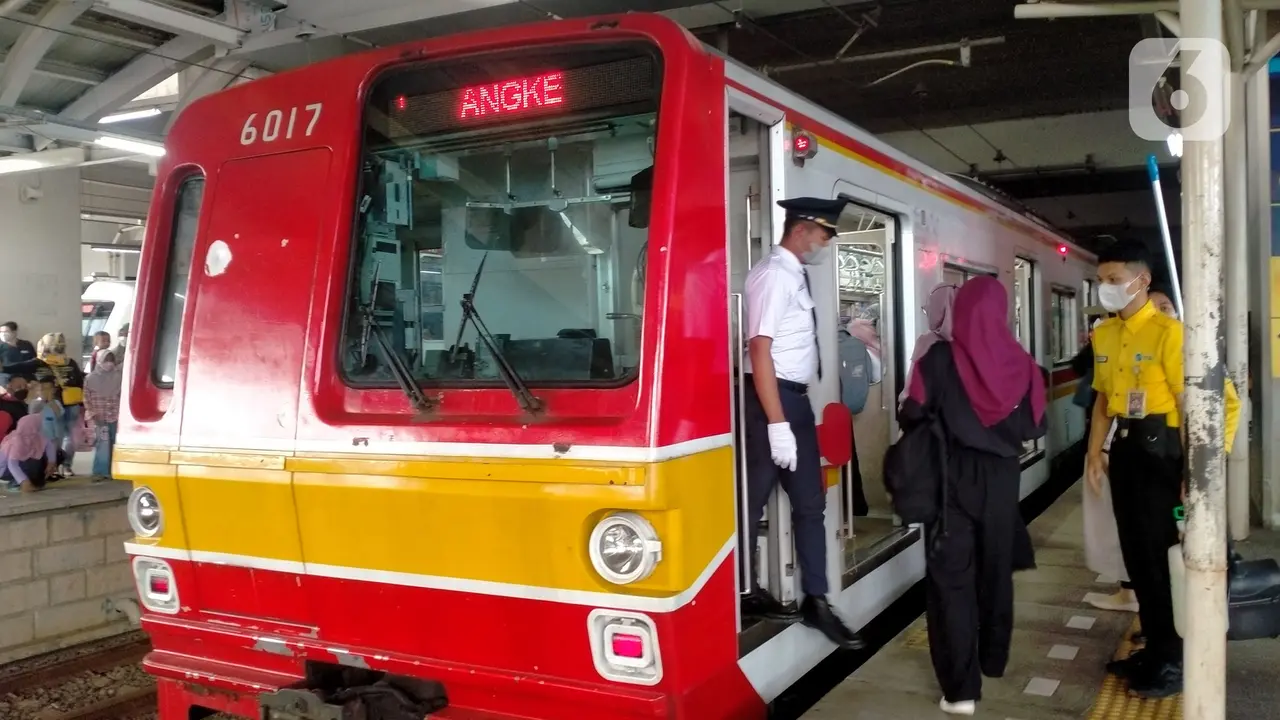 KAI Tegaskan Tarif KRL Belum Naik, Segini Harga Tiketnya - Bisnis Liputan6.com