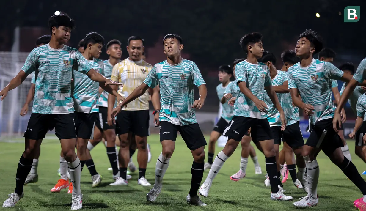 Foto: Potret Santai Skuad Timnas Indonesia U-16 dalam Official Training ...