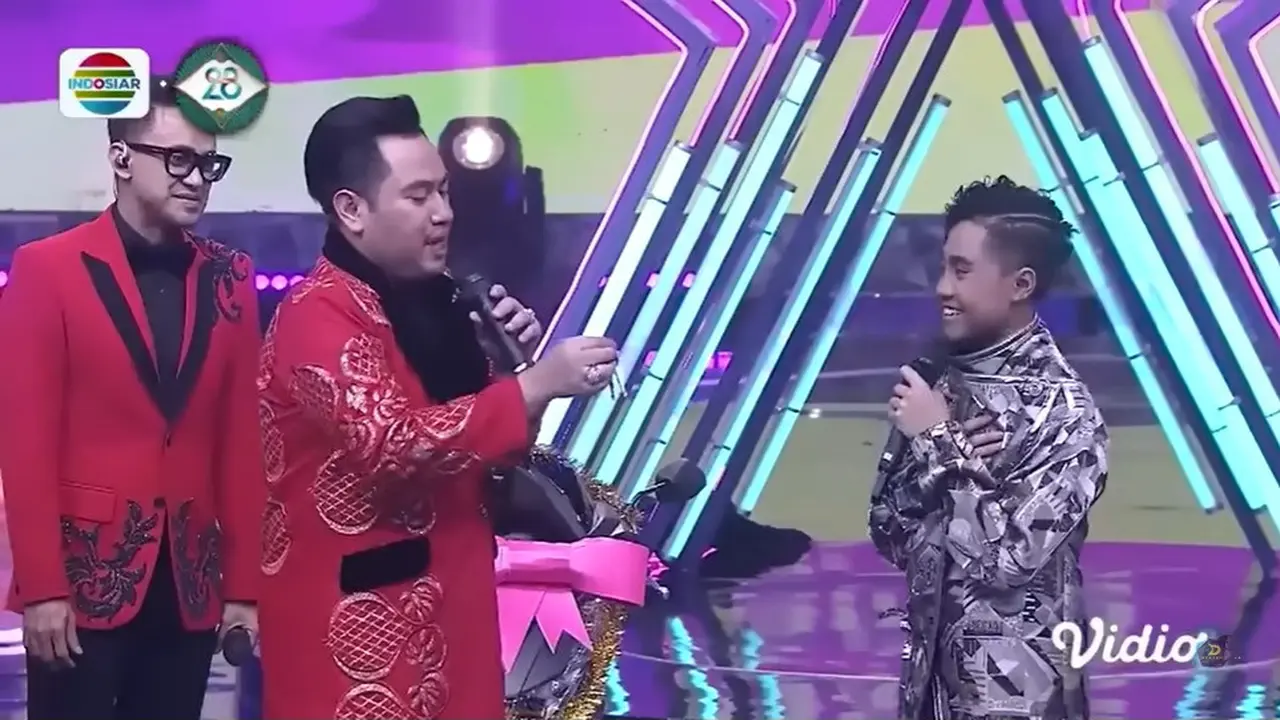 Dato Siti Nurhaliza dan Menko Polhukam RI Ramaikan Panggung Konser ...