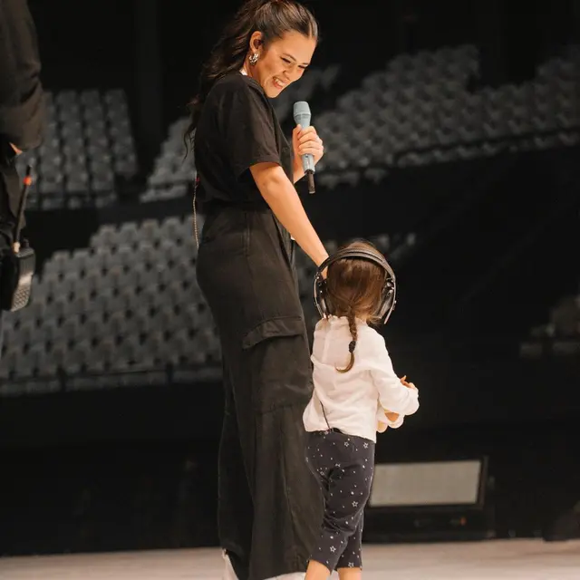 Wajah Zalina Anak Raisa dan Hamish Daud Akhirnya Terungkap, Disebut Sangat Mirip Ayahnya ...