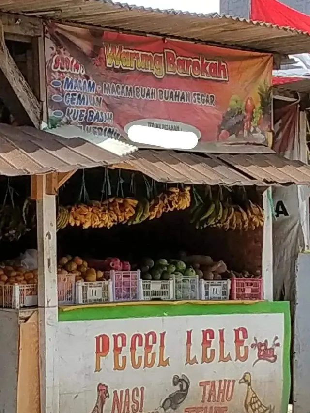 6 Spanduk Pecel Lele Enggak Sesuai yang Dijual Ini Nyeleneh, Bikin Tepuk Jidat - Hot Liputan6.com