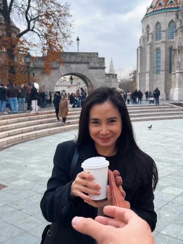 Menduda Selama 6 Tahun, Ini 6 Potret Terbaru Stuart Collin yang Sudah ...