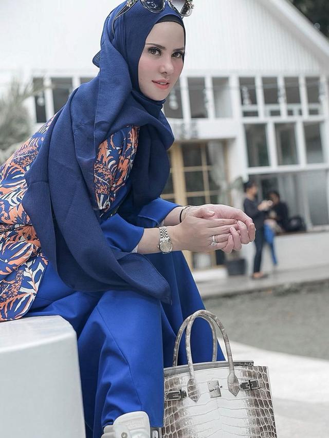 Angel Lelga Kembali Jelaskan Kronologi Penggerebekan oleh Vicky ...