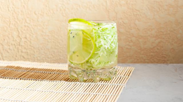 Resep Es Timun Serut yang Segar untuk Pelepas Dahaga - Food Fimela.com