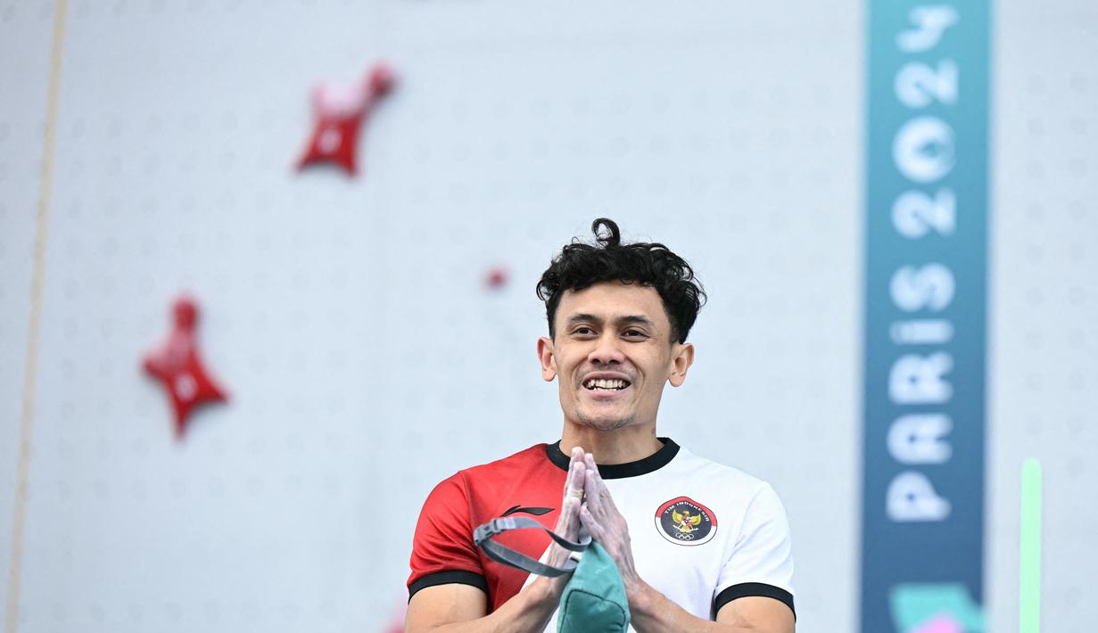 Veddriq Leonardo Bikin Lagu Indonesia Raya Berkumandang di Olimpiade ...