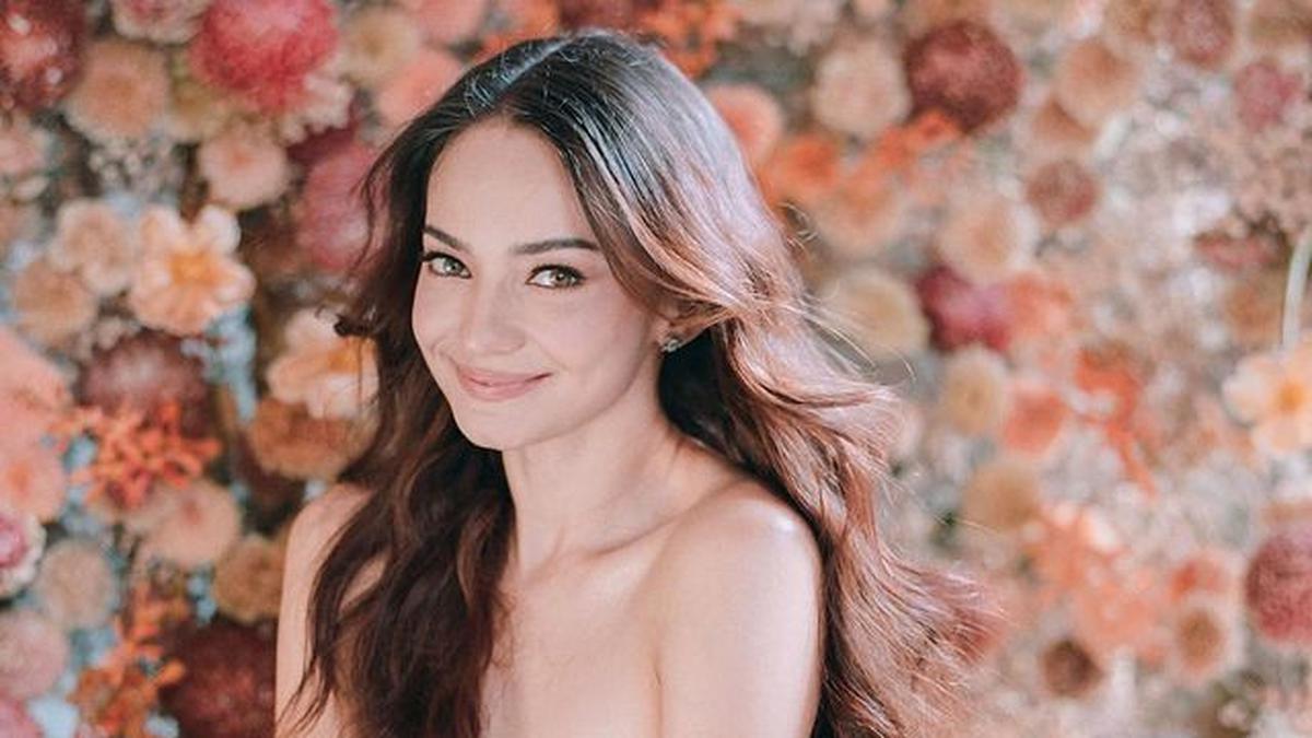 7 Fase Perjalanan Karier Enzy Storia, 'Si Vampir Cantik' yang Kini ...