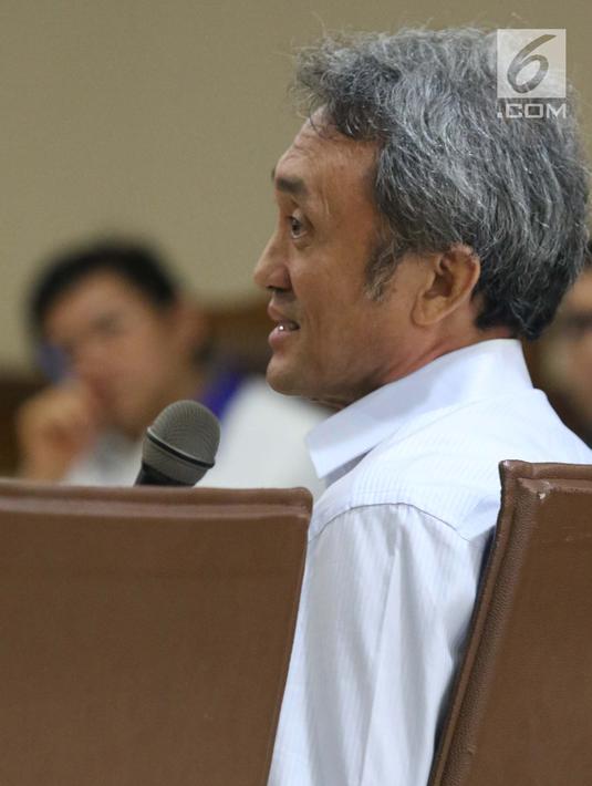 FOTO: Eddy Sindoro Bersaksi di Sidang Lucas - Foto Liputan6.com