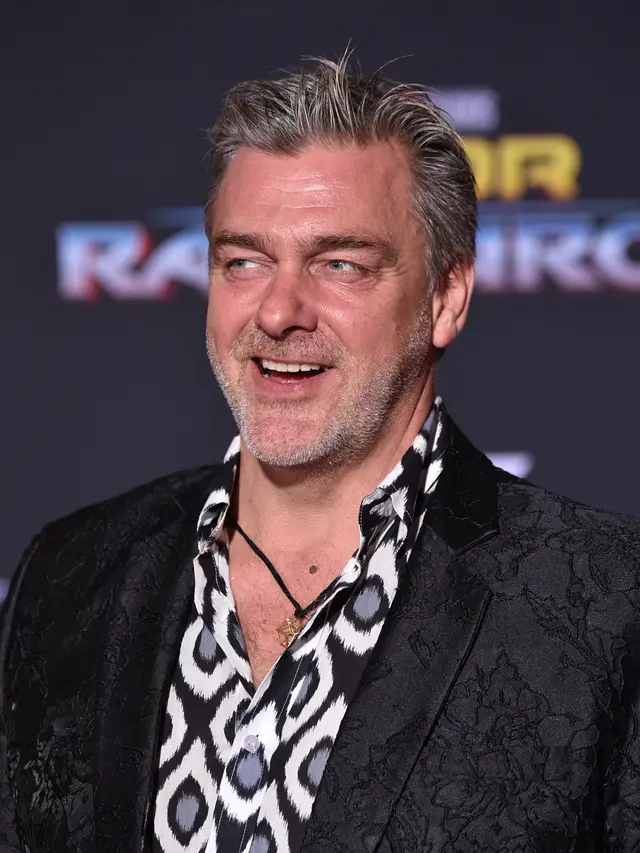 Mengenang Ray Stevenson, Aktor di Film Thor yang Meninggal Saat Proses ...