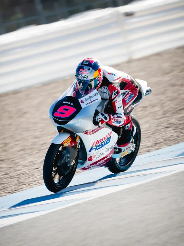 Ukir Sejarah Podium Moto3, Veda Ega Pratama: Luar Biasa, Ini Pencapaian ...