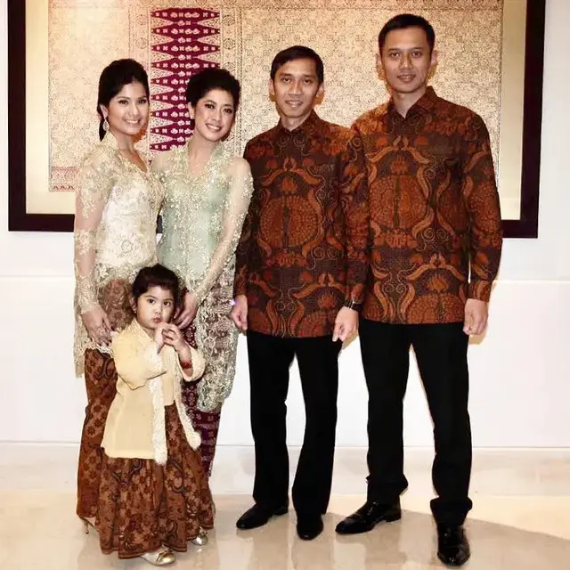 6 Potret Jadul Kebersamaan Annisa Pohan – AHY dan Aliya Rajasa – Ibas ...