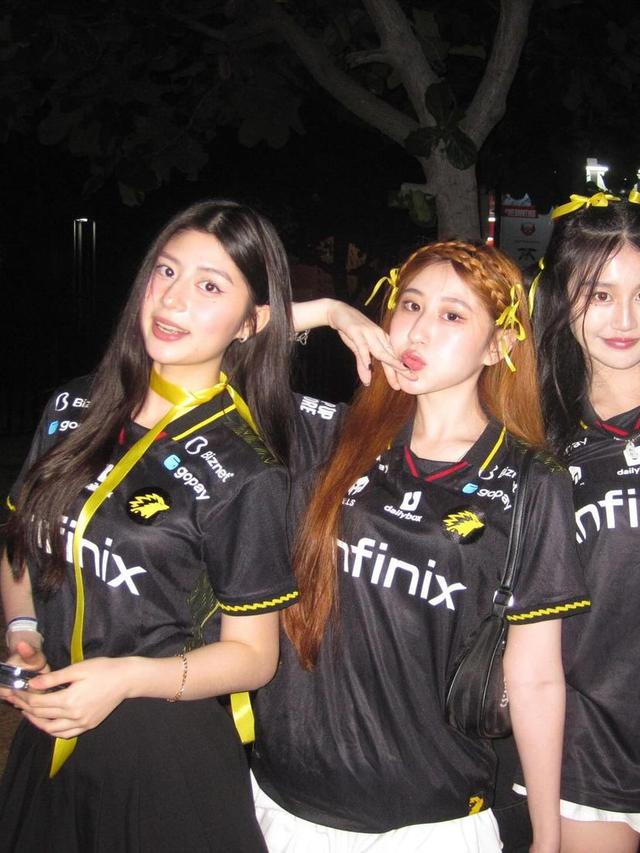 7 Potret Lydia Onic yang Lagi Viral, Usia Jadi Sorotan