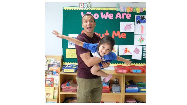 6 Potret Keseruan Samuel Rizal dengan Putrinya, Kompak Banget - Hot ...