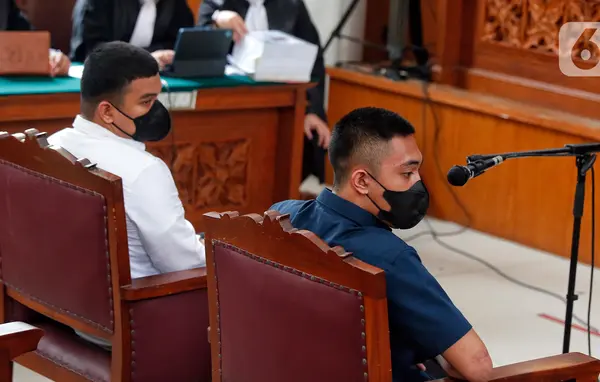 Sandra Dewi Mengajak Tarzan ke Kota - ShowBiz Liputan6.com