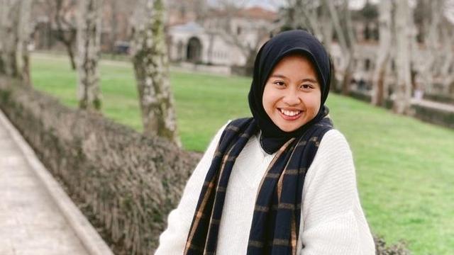 Gadis Sidoarjo Jadi Sarjana Termuda ITS Surabaya, Lulus di Usia 20 ...