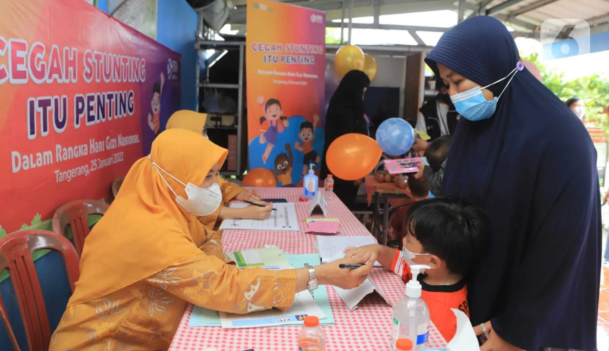 FOTO: BRI Peduli Saluran Bantuan Cegah Stunting - Foto Liputan6.com